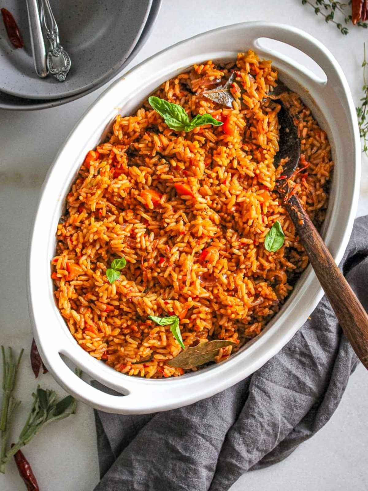 Smoky Oven-Baked Nigerian Jollof Rice (The One-Pot Method) - Recipes Mara